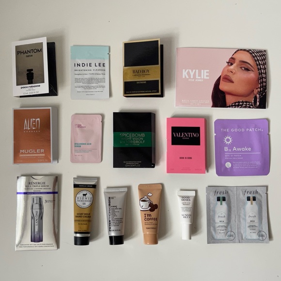 Makeup | Ulta Beauty Batch Of Makeup Skincare Fragrance Samples With ...